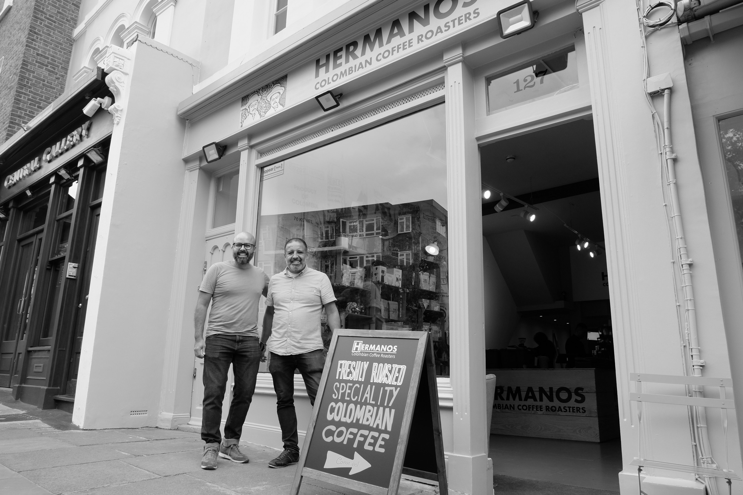 Hermanos Colombian Coffee Roasters: Coffee Insurrection Hero Chapter ...